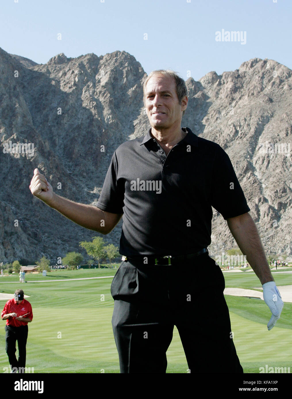 Singer Michael Bolton during a round of golf at the Bob Hope Chrysler ...