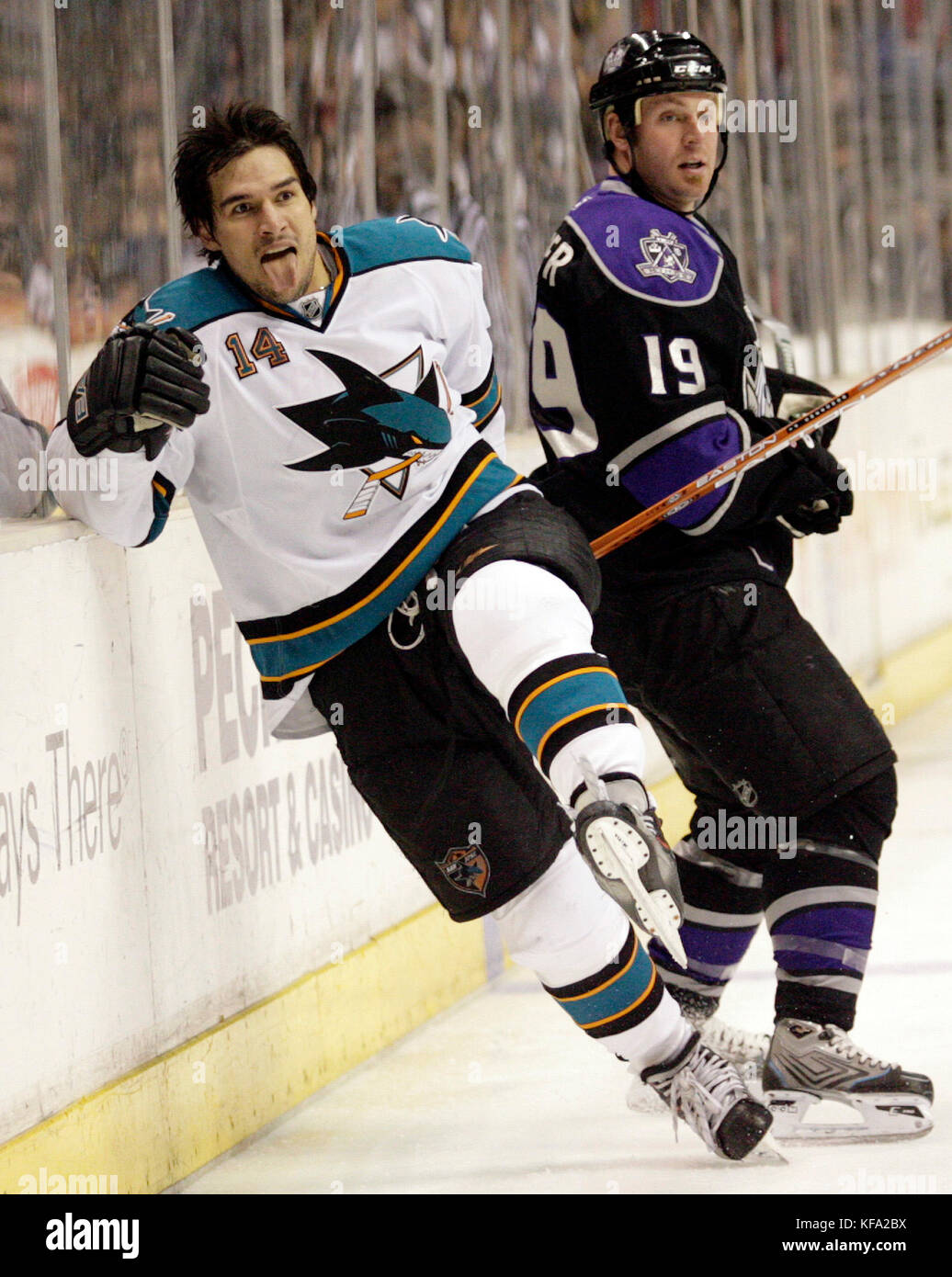 San Jose Sharks' Jonathan Cheechoo, left, sticks out his tongue after ...
