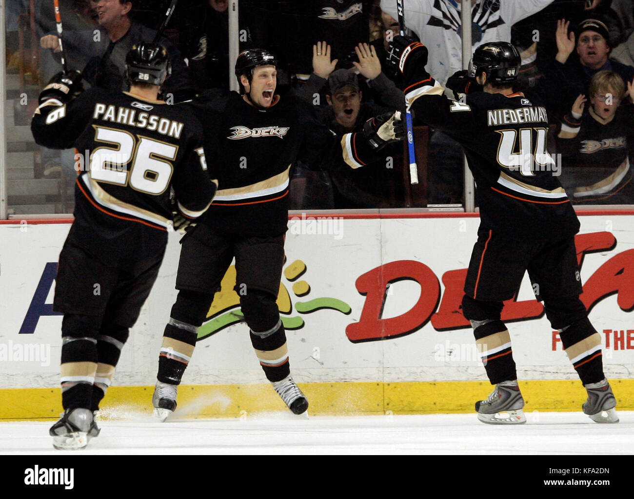Anaheim Ducks' Rob Niedermayer, right, celebrates his goal against the ...
