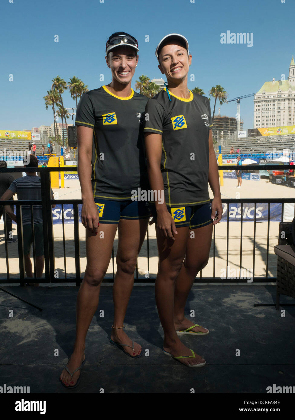Brazilian beach volleyball players Agatha Bednarczukt, left, and ...