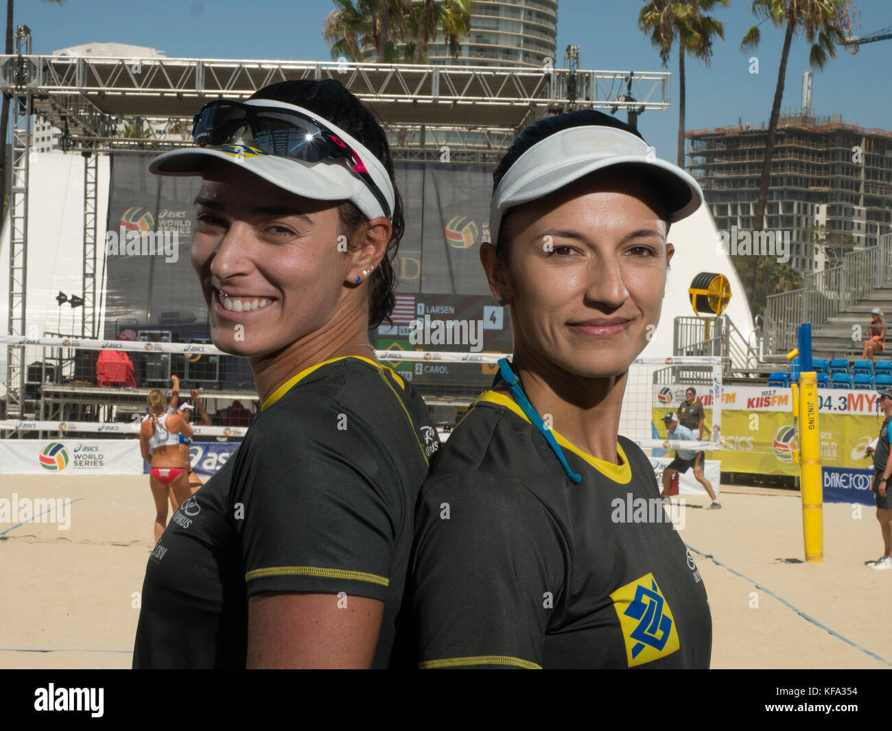 Brazilian beach volleyball players Agatha Bednarczukt, left, and ...