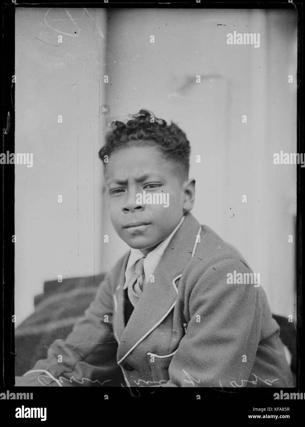 Crown Prince of Tonga George Taufa'ahau arriving by Aorangi with the ...