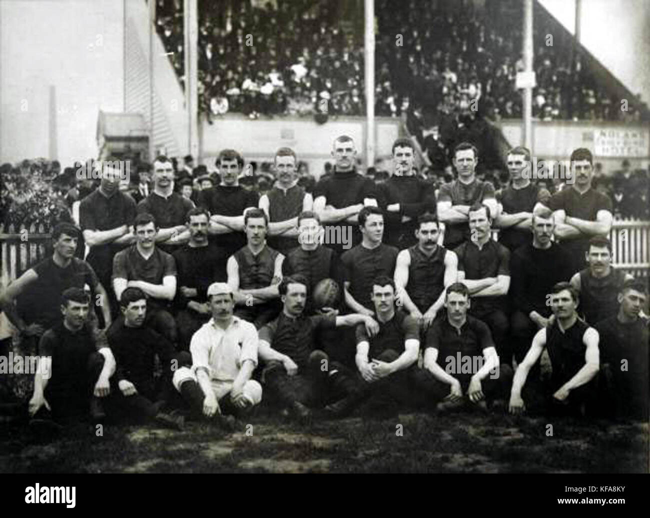 Essendon hi-res stock photography and images - Alamy