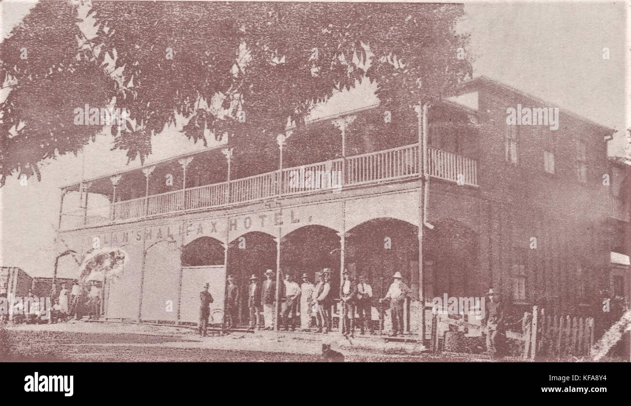 Halifax Hotel, Halifax, Qld very early 1900s (33306060361 Stock Photo ...