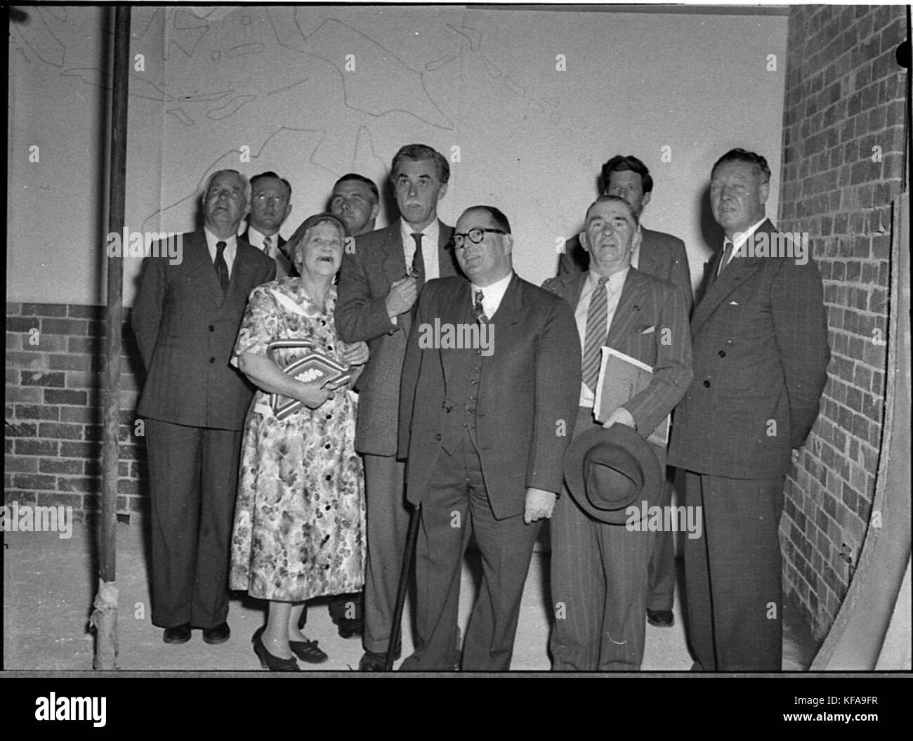 33951 Dadswell at cultural meeting Stock Photo - Alamy