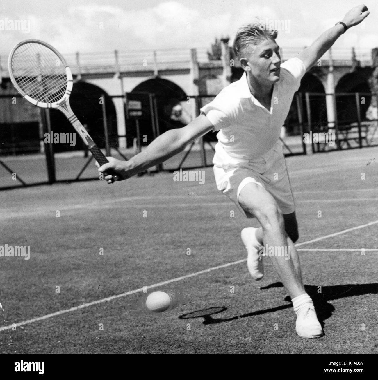 Australian tennis player Lewis Hoad Stock Photo - Alamy