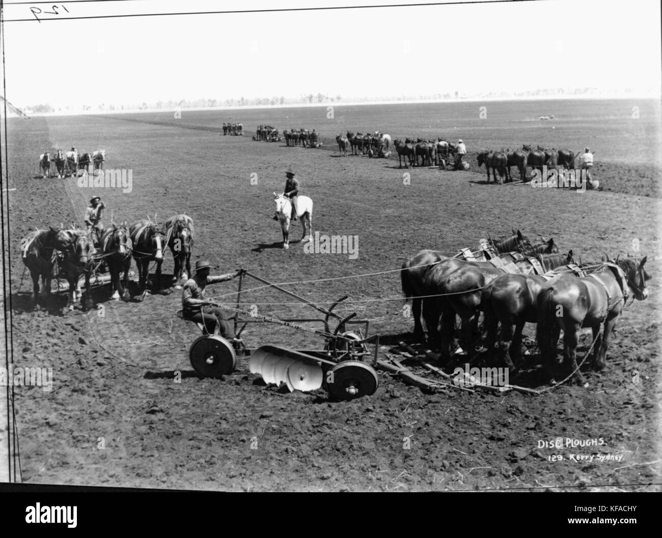 Ploughs hi-res stock photography and images - Alamy