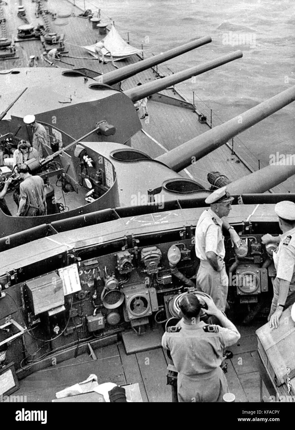 HMAS Australia bridge Stock Photo - Alamy