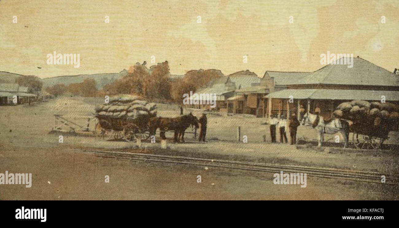 Helidon sandstone hi-res stock photography and images - Alamy