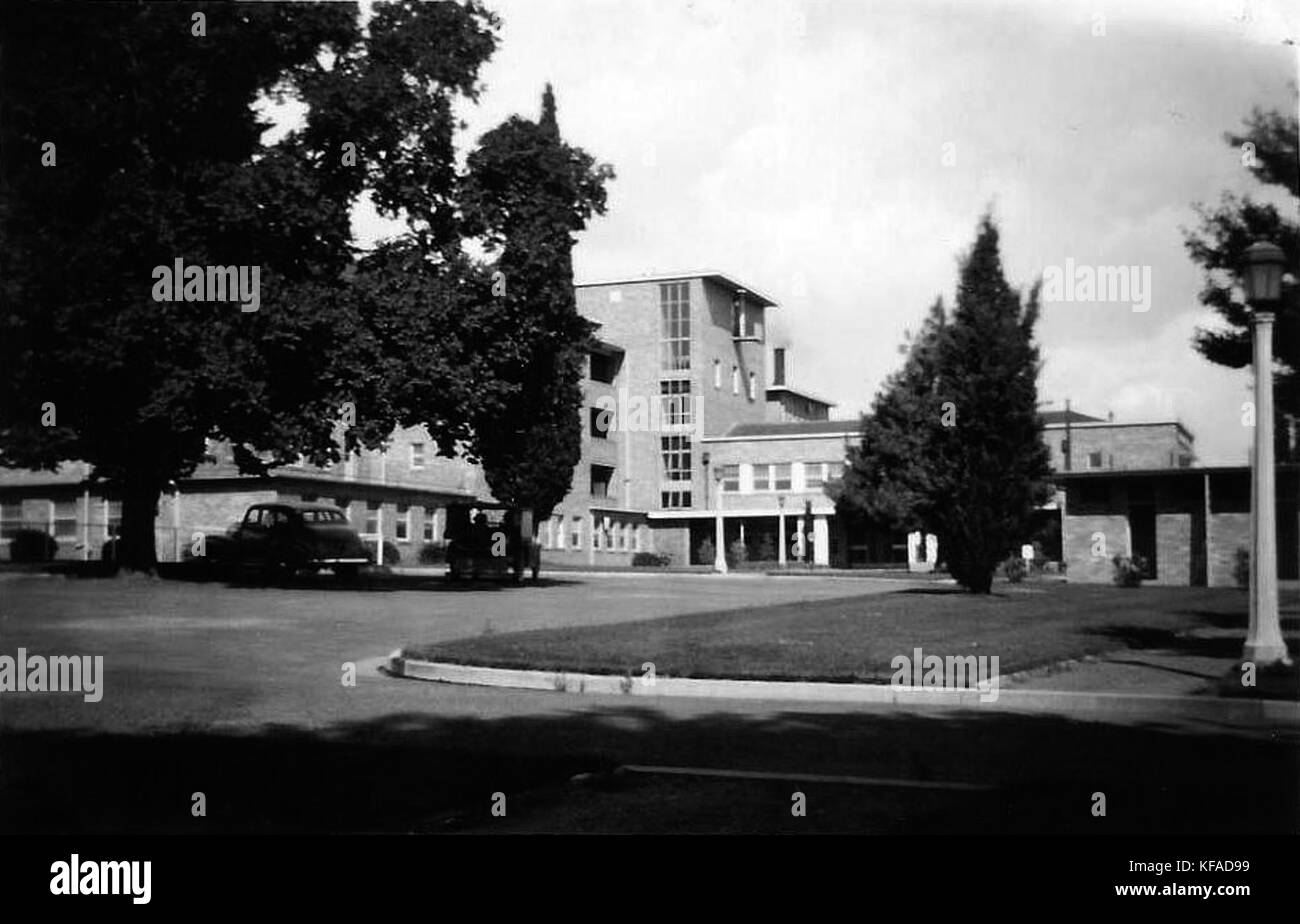 Canberra hospital hi-res stock photography and images - Alamy