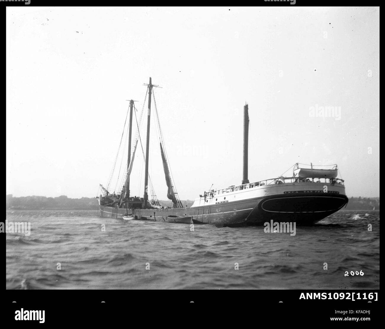 Inca ship Black and White Stock Photos & Images - Alamy