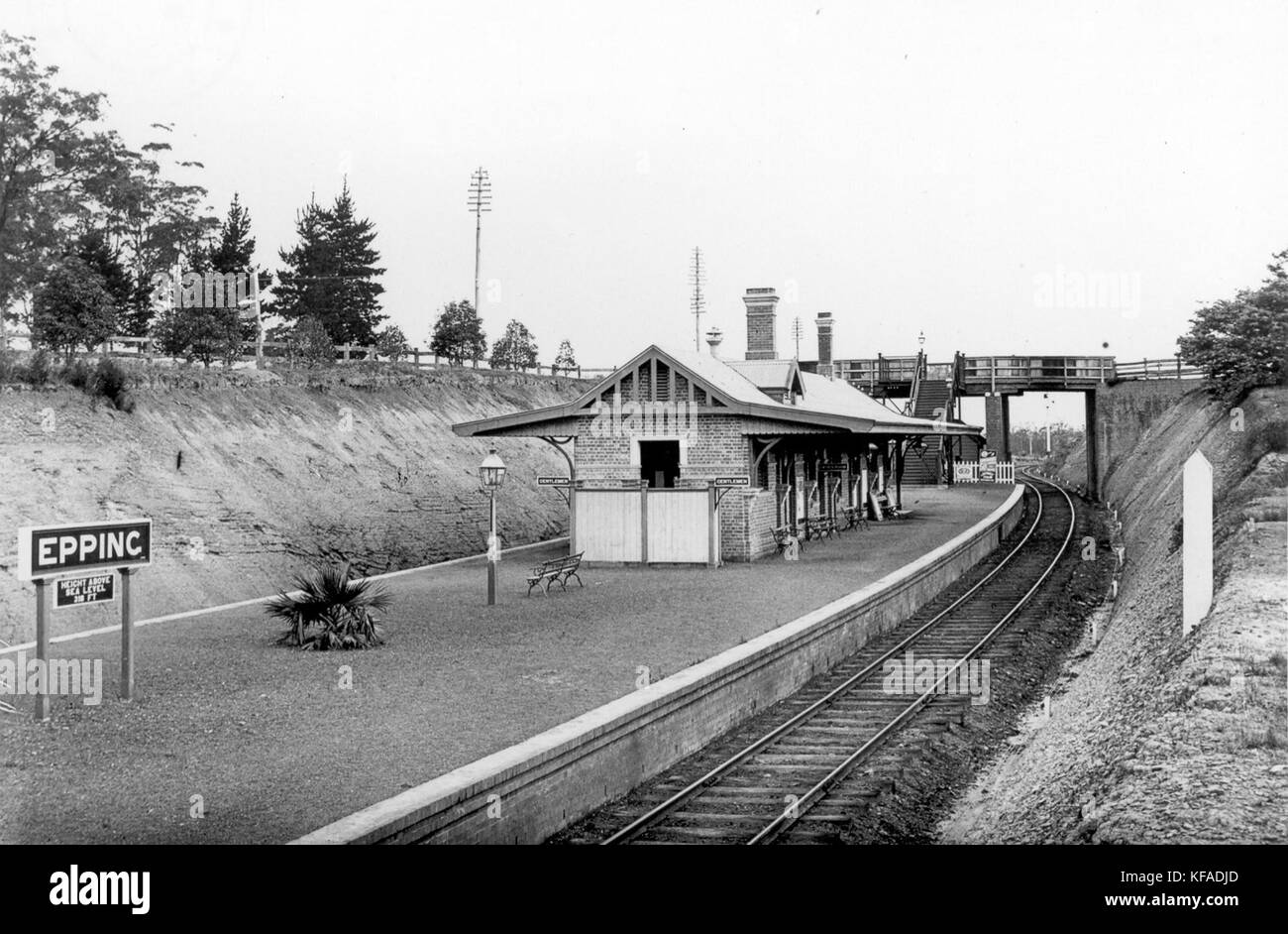 Epping railway station circa 1920 Stock Photo - Alamy
