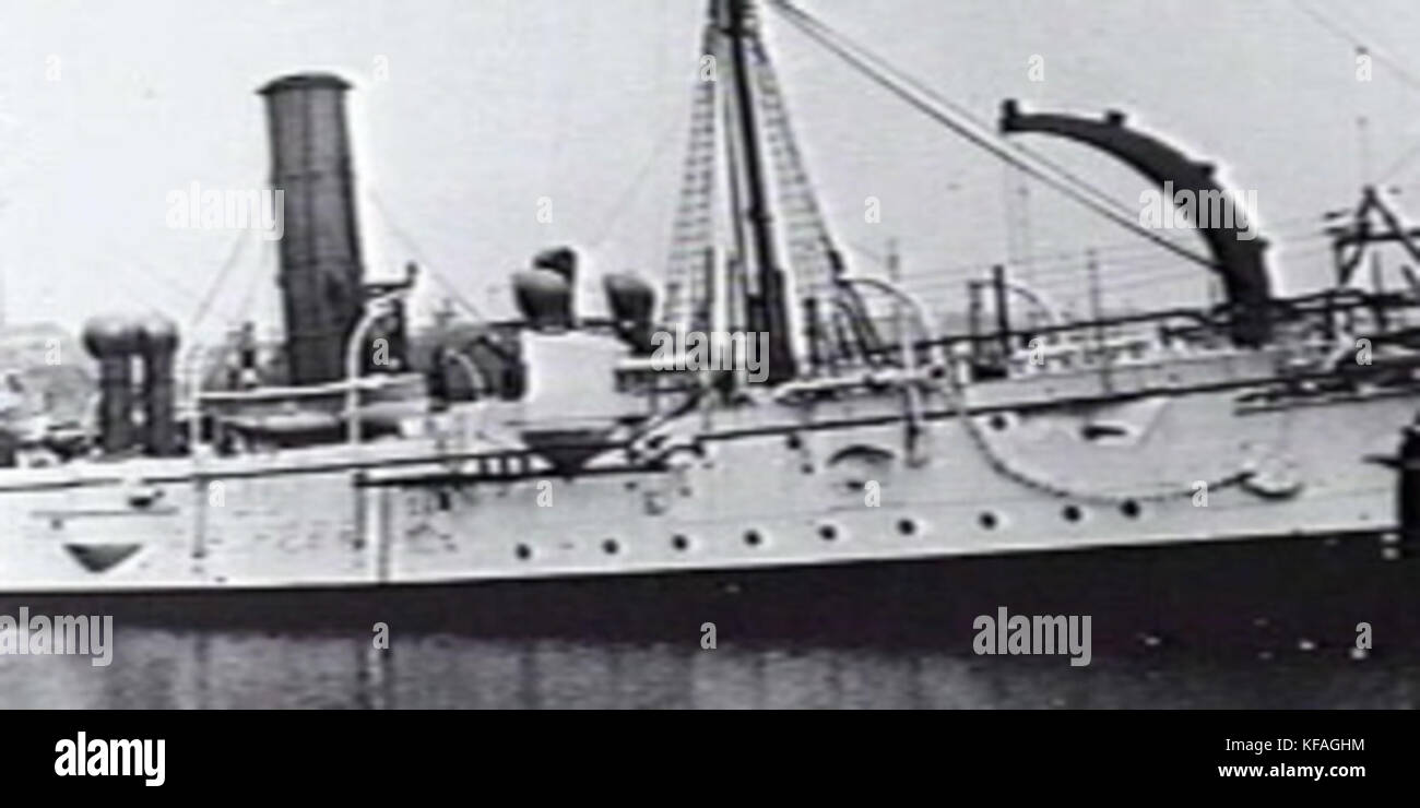 HMS Cossack 6 inch sponson gun AWM 302167 Stock Photo - Alamy