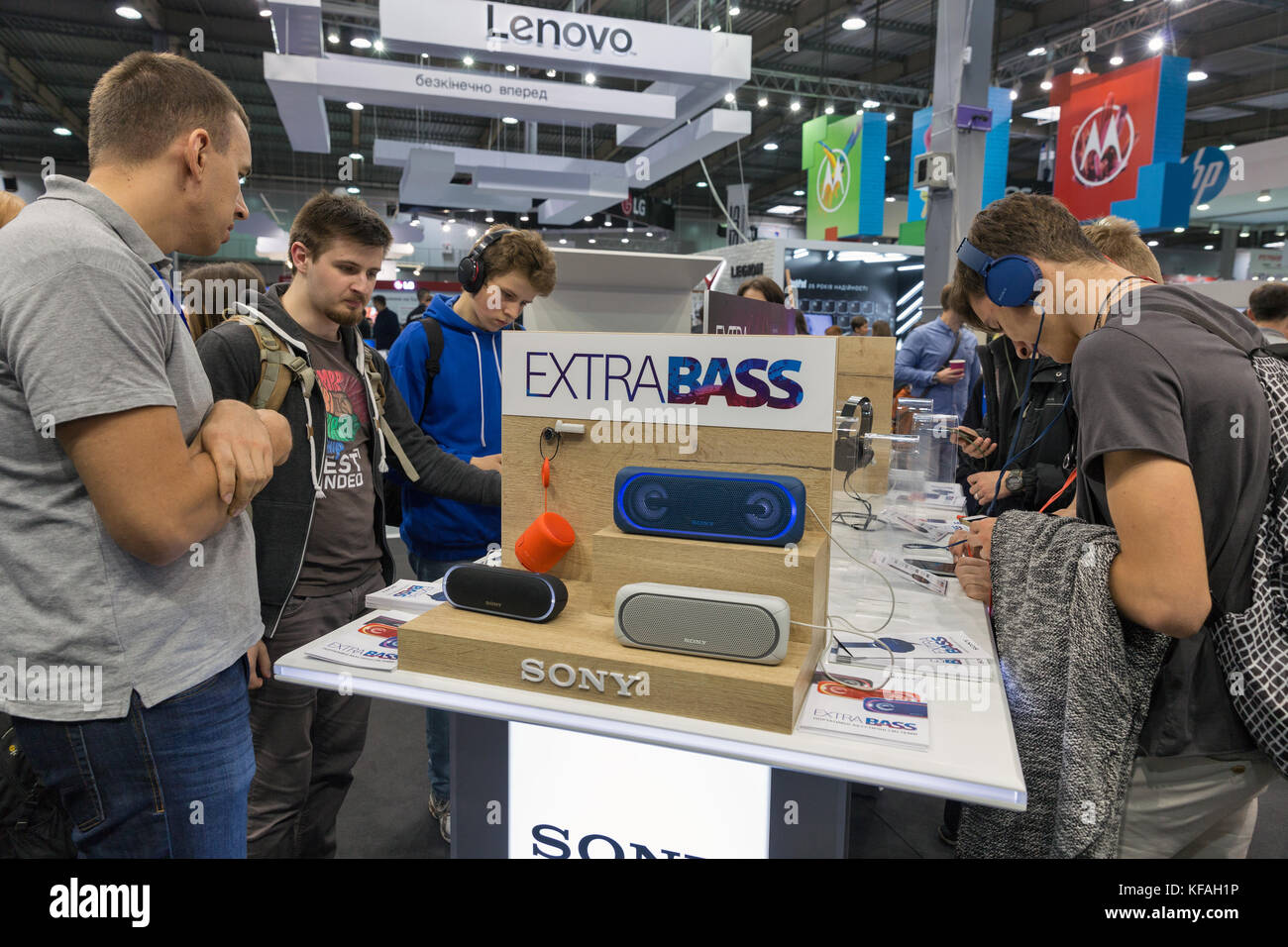 Sony trade center hi-res stock photography and images - Alamy