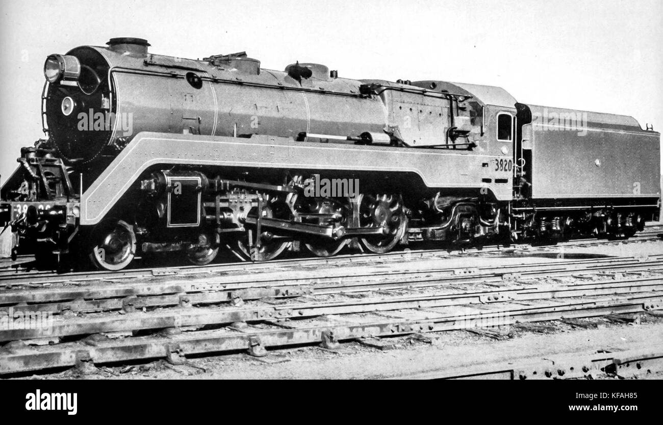 NSWGR Class C.38 Locomotive Non Streamlined Stock Photo - Alamy