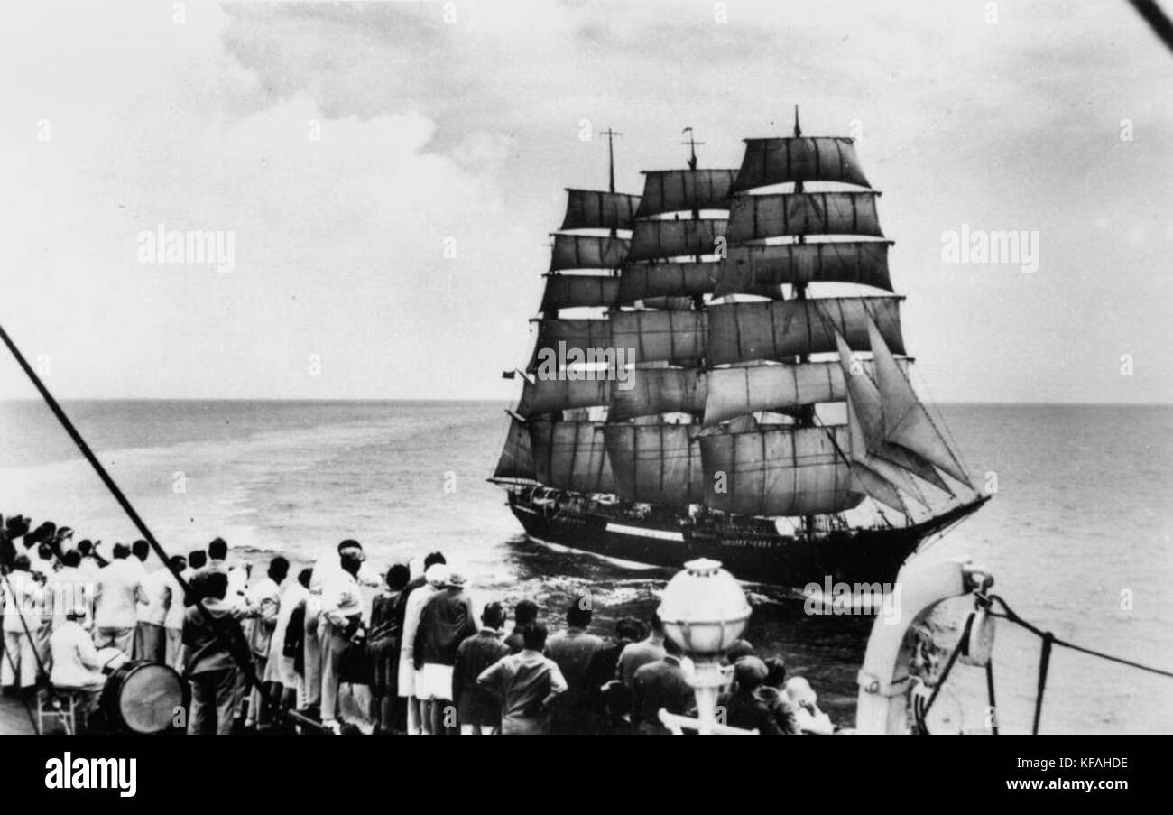 Sailing ship peking hi-res stock photography and images - Alamy
