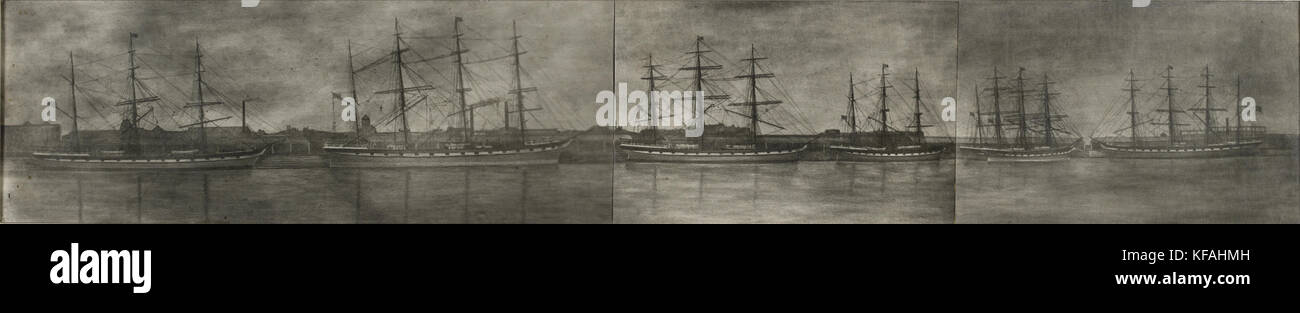 Line ships hi-res stock photography and images - Alamy