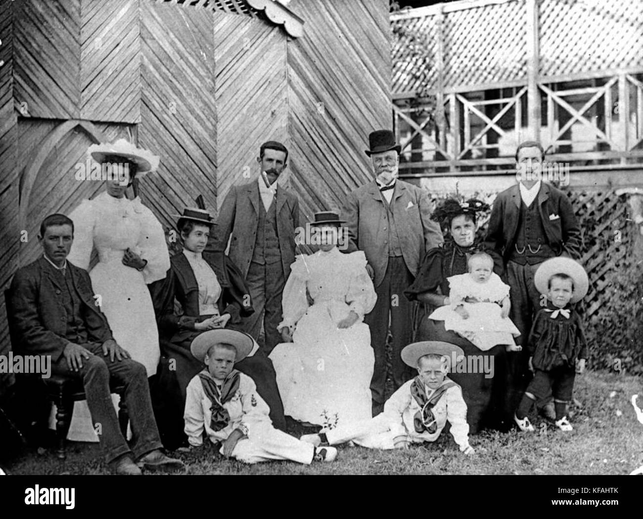 Hyne hi-res stock photography and images - Alamy