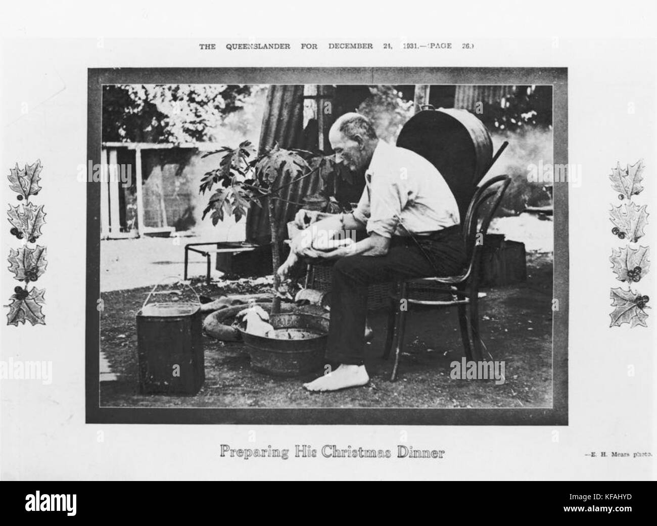 Vintage historic christmas dinner hi-res stock photography and images ...