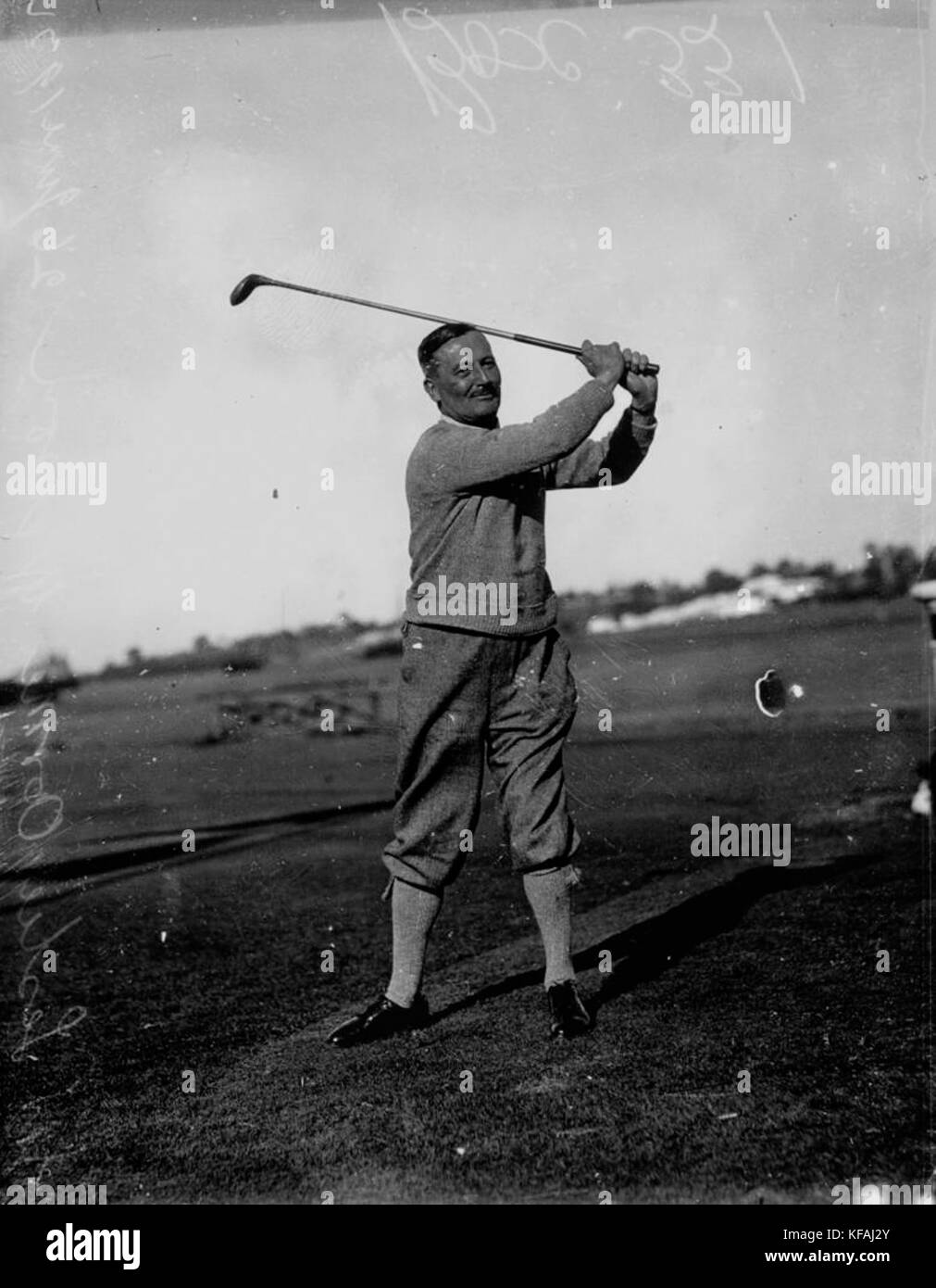 1 103574 Sir Leslie Orme Wilson playing golf, 1932 Stock Photo - Alamy