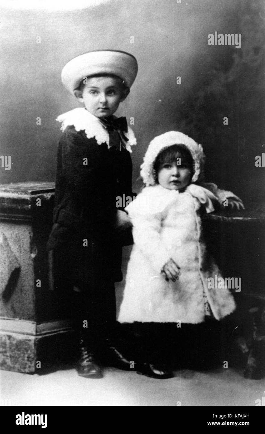 1 135238 Young Edward Maltman and his sister Ruby, Brisbane, ca. 1913 ...
