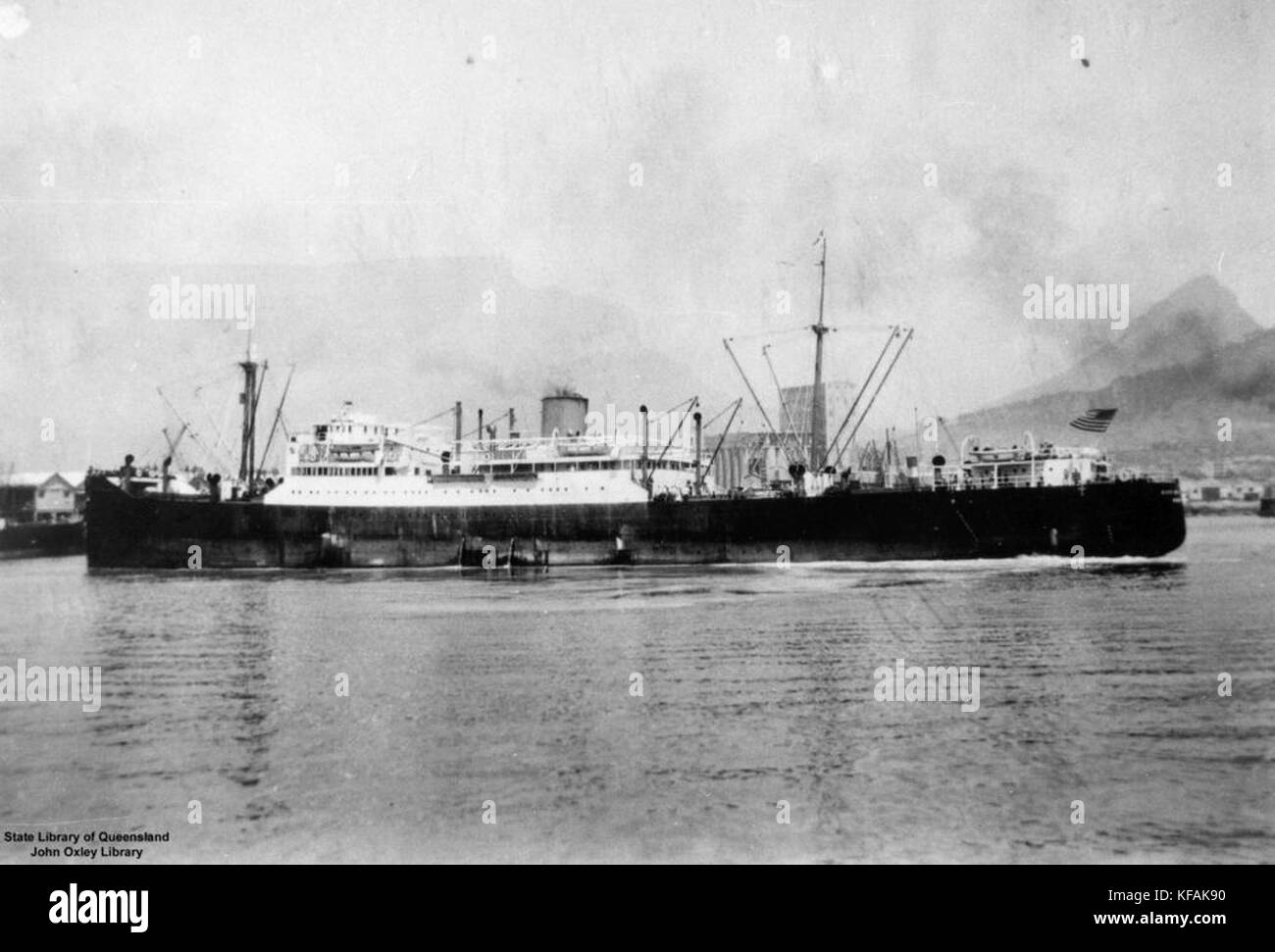 New york ship hi-res stock photography and images - Alamy