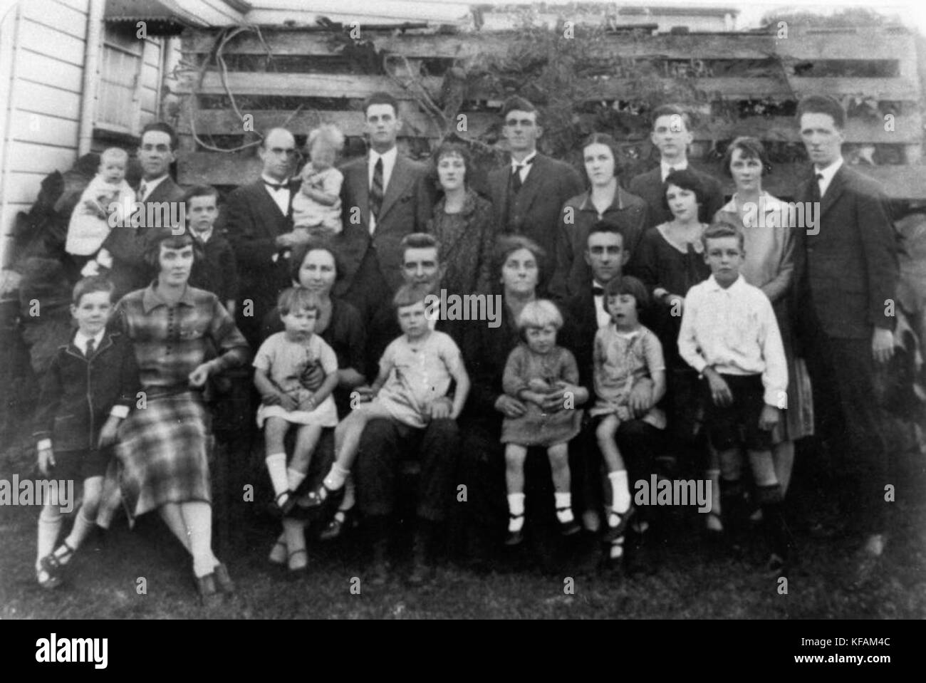 1920s family city Black and White Stock Photos & Images - Alamy