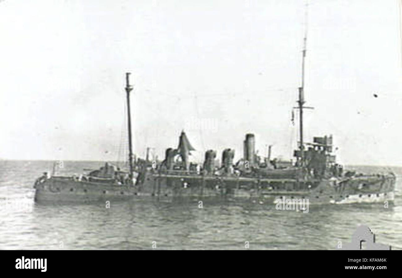 Bramble class gunboat 1915 AWM P01236.013 Stock Photo - Alamy