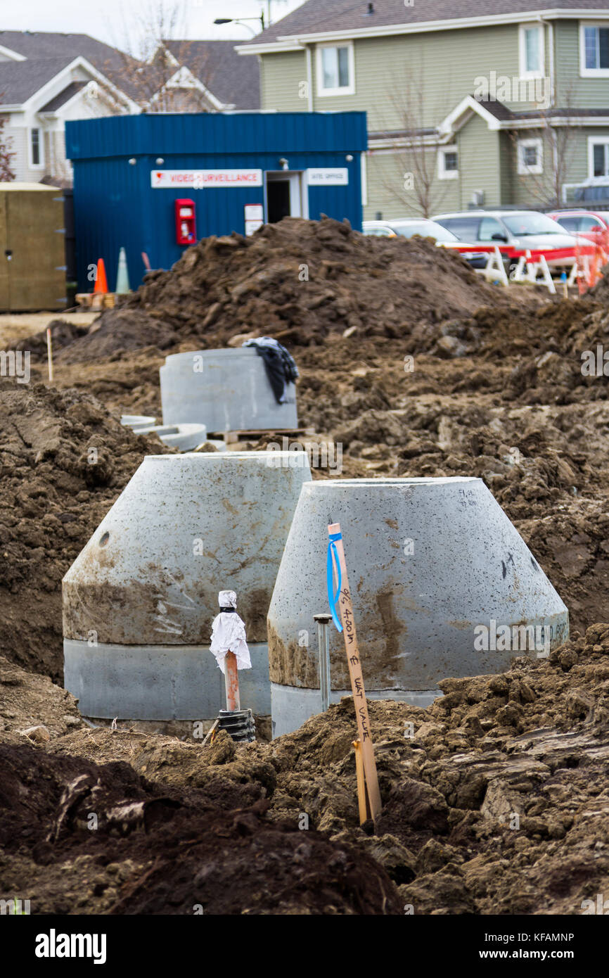 Concrete manholes during construction Stock Photo - Alamy