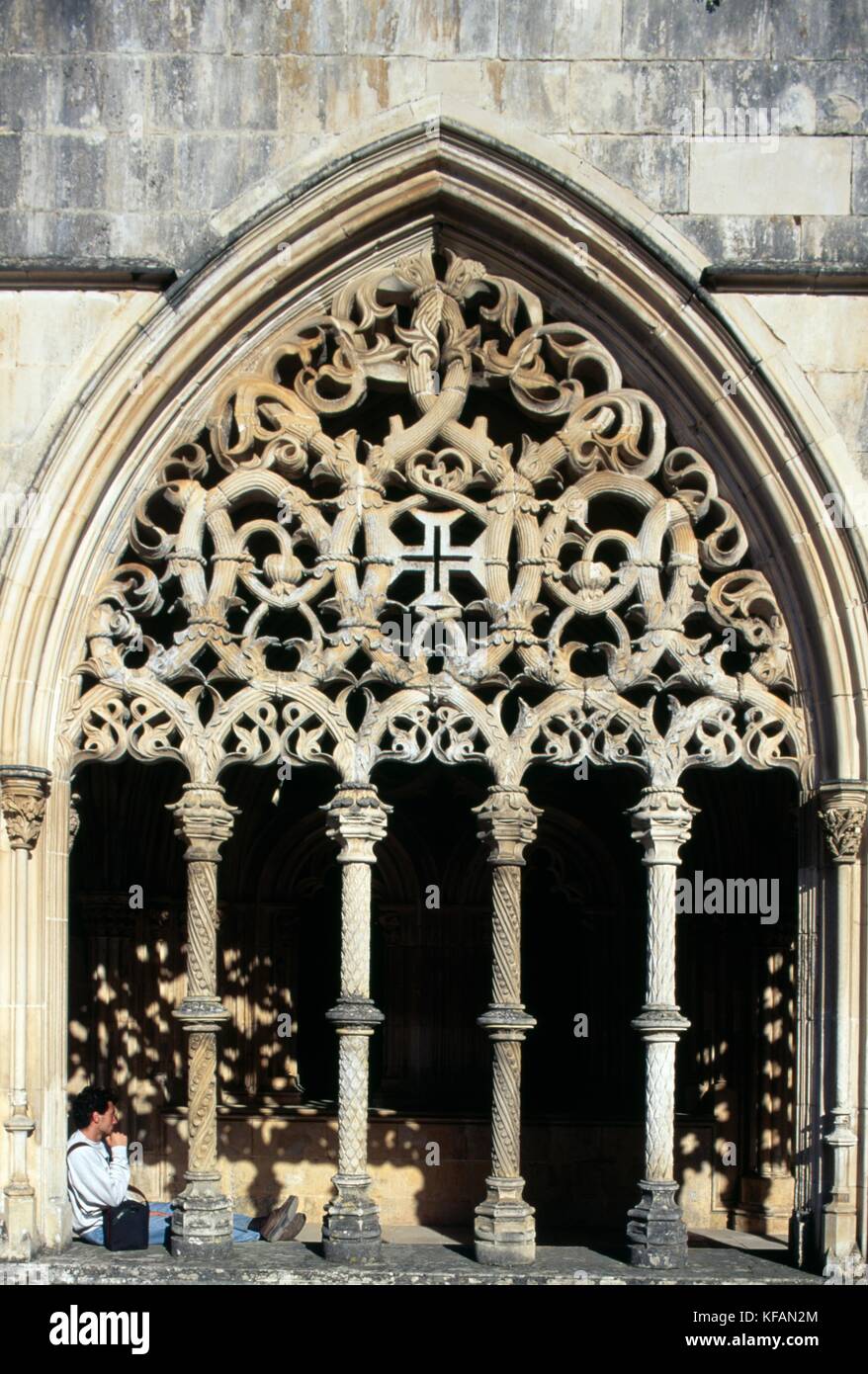 Cloister 15th century hi-res stock photography and images - Alamy
