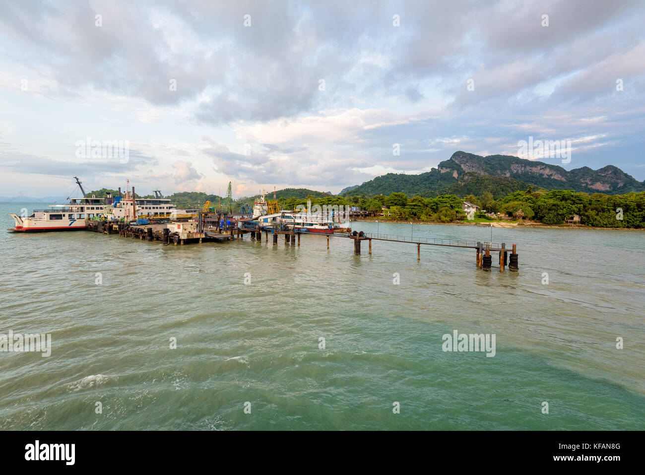 Donsak pier hi-res stock photography and images - Alamy