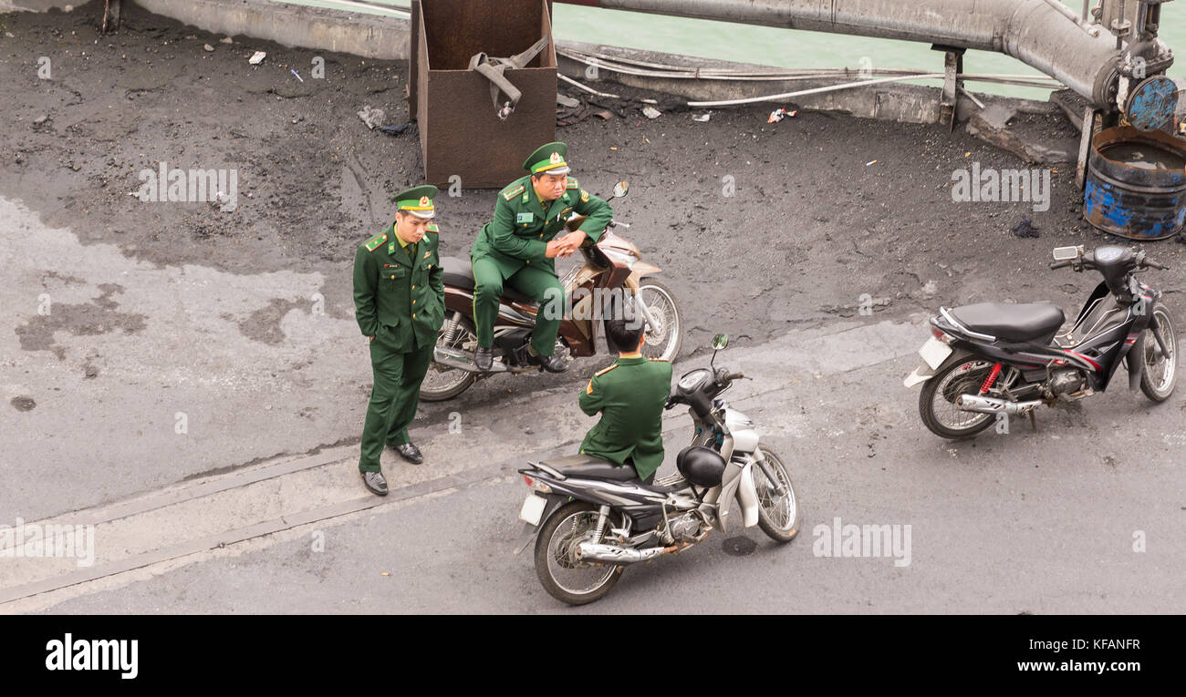 Police officer taking a break hi-res stock photography and images - Alamy