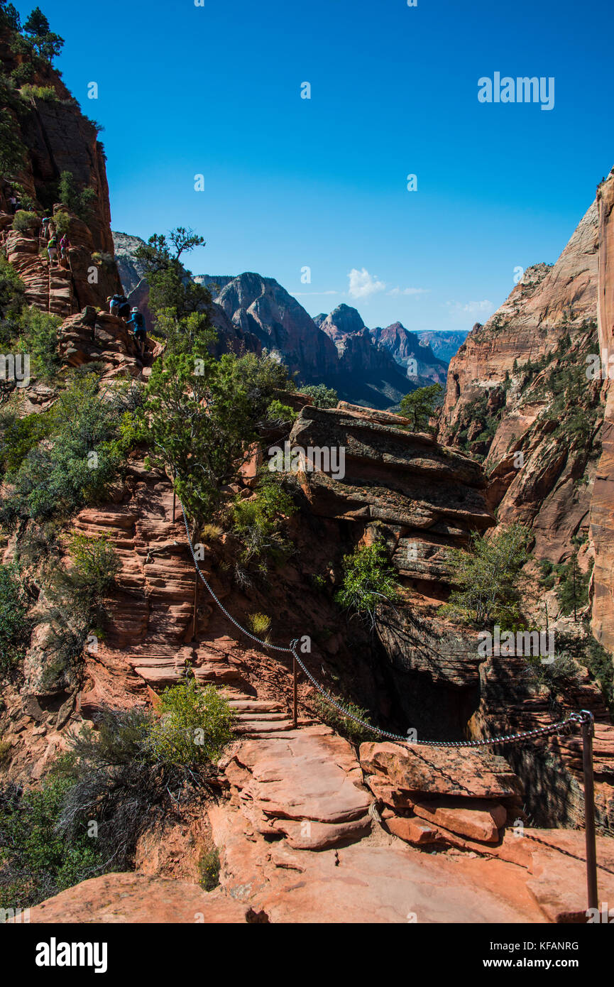 Narrow edge leading to Angel´s landing, Zion National Park, Utah, USA ...