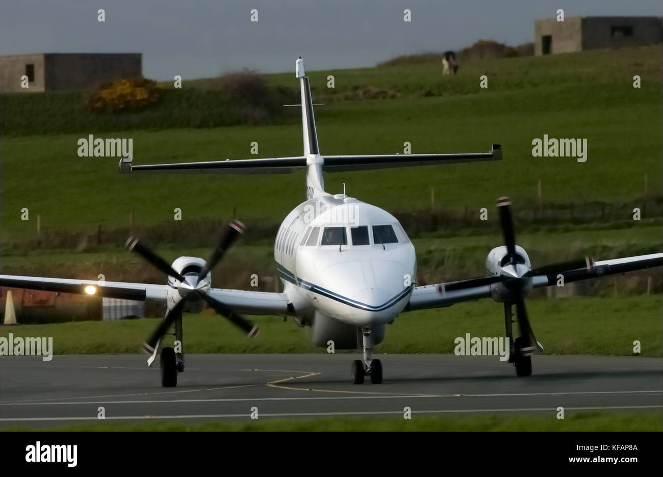 Jetstream 31 turboprop hi-res stock photography and images - Alamy