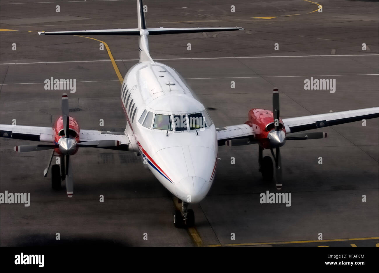 Eastern airways british aerospace hi-res stock photography and images - Alamy