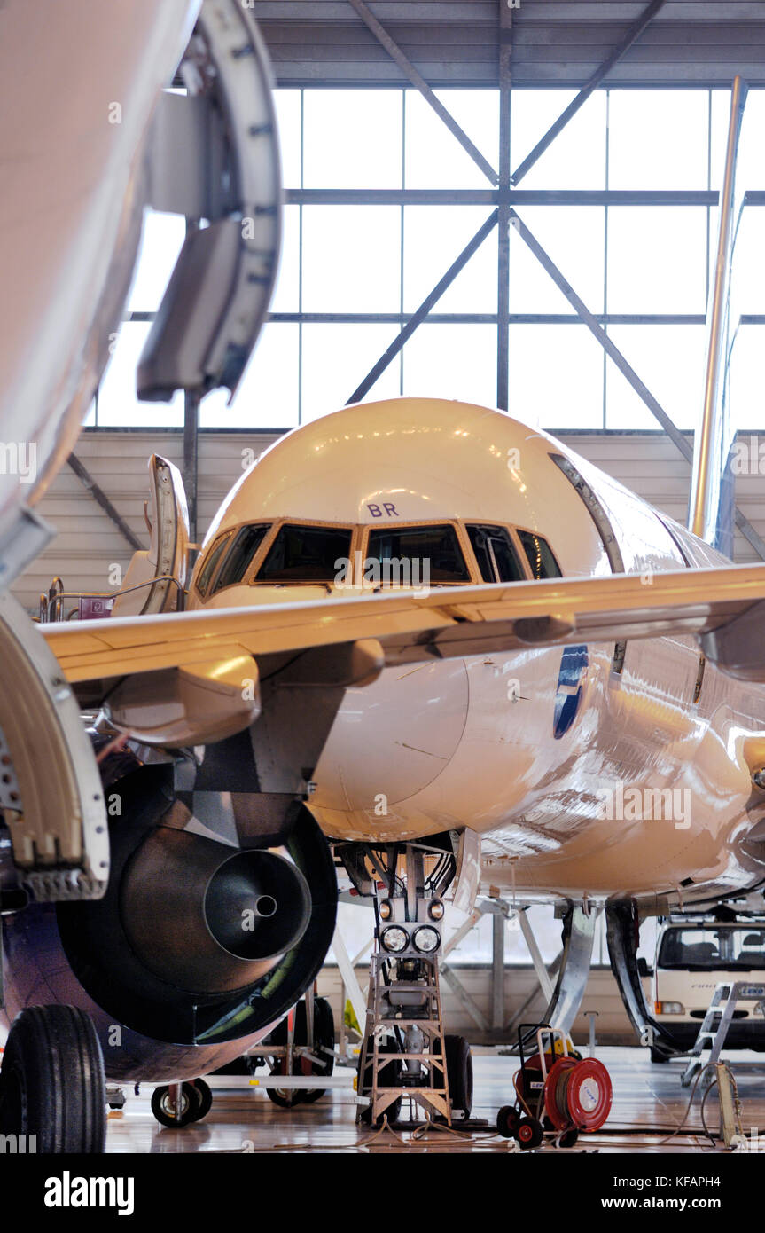 Mcdonnell douglas md 11 f hi-res stock photography and images - Alamy