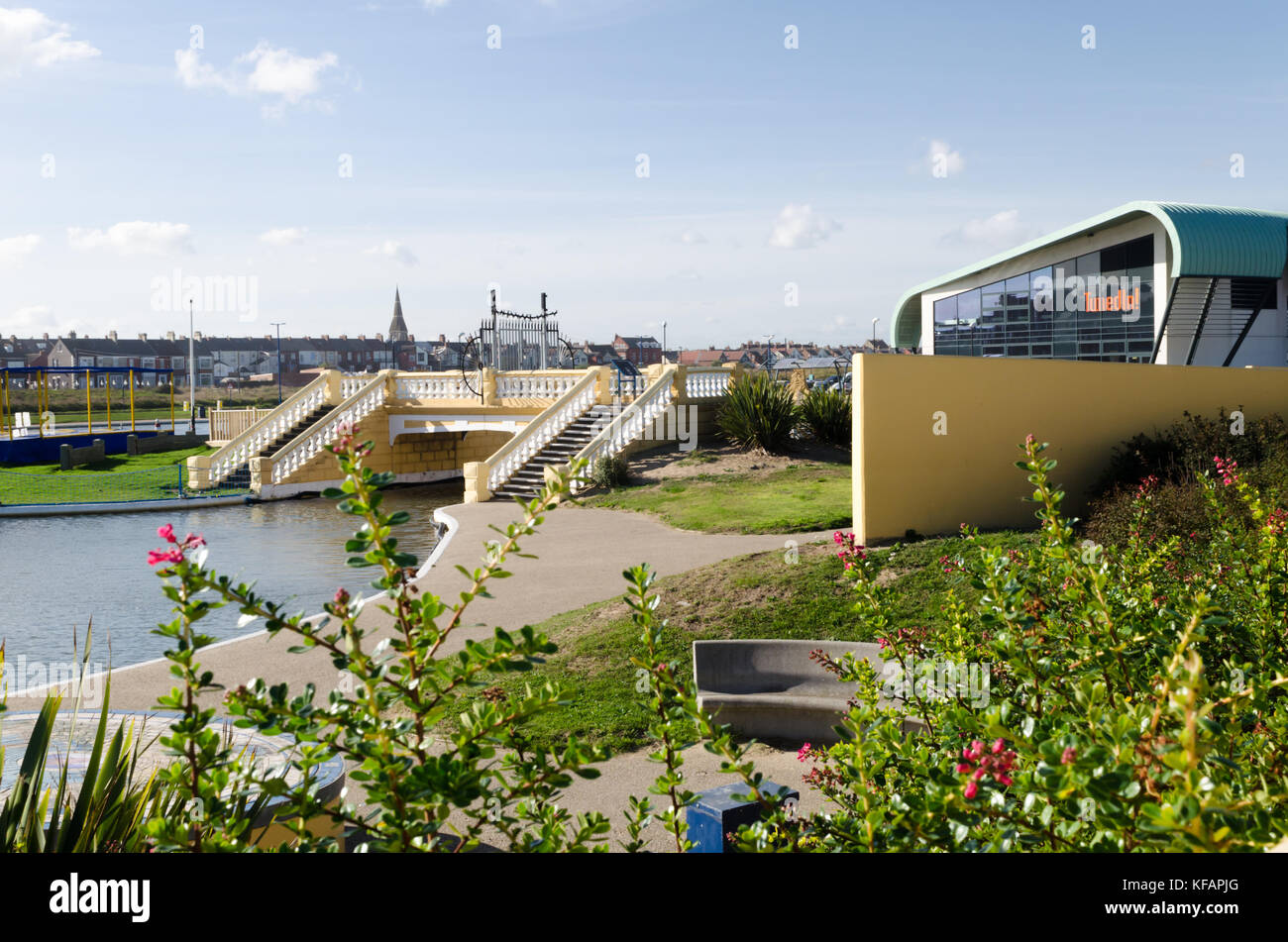 The Boating Lake and 'Tuned In' Building at Redcar Stock Photo - Alamy