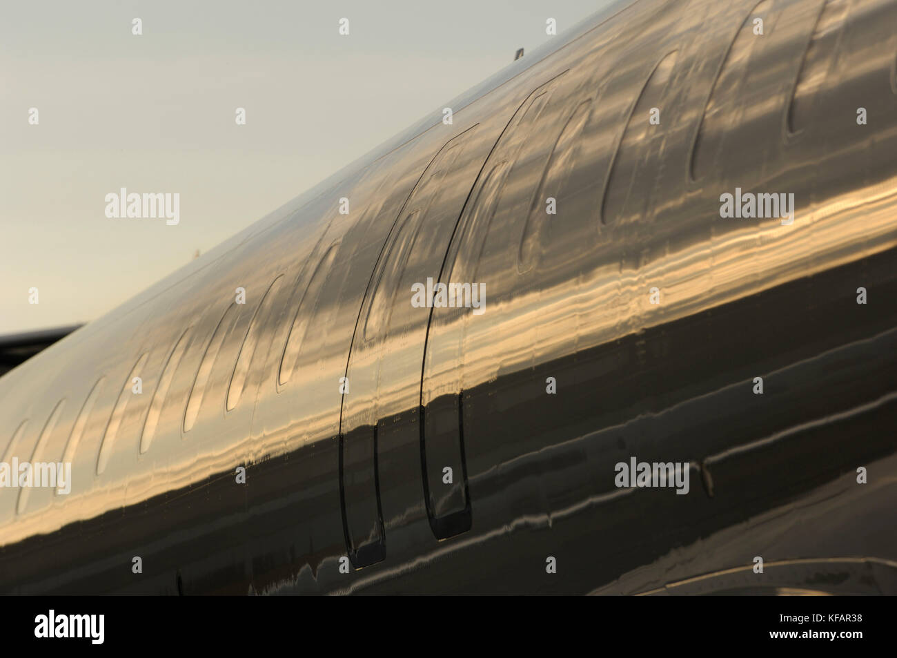 windows on the Northwest Airlink - Mesaba Airlines, USA Bombardier CRJ ...