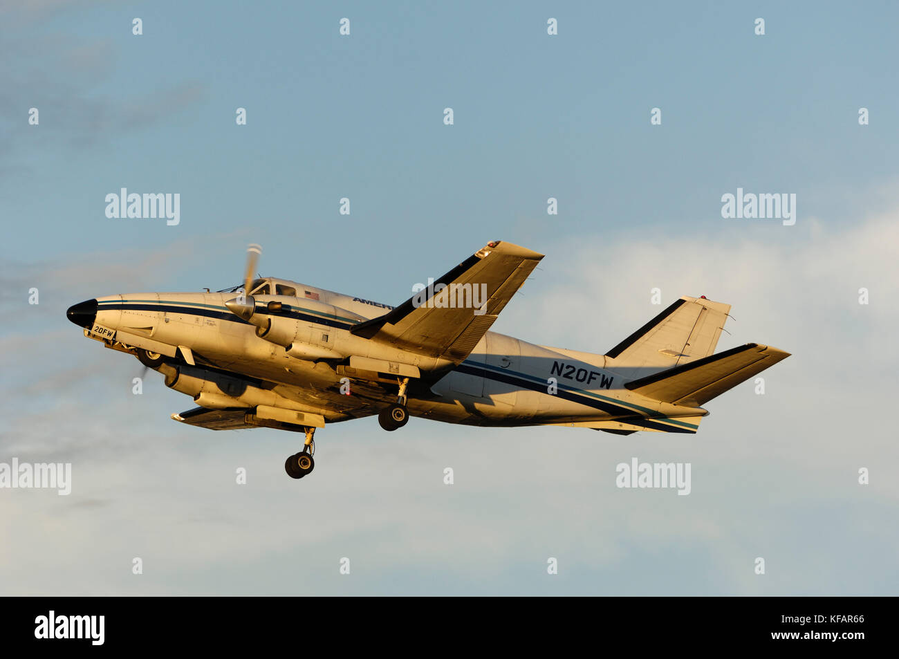 Retracting Wheels High Resolution Stock Photography and Images - Alamy