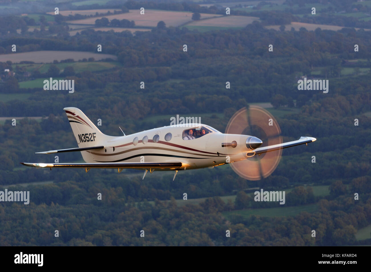 Aerial view of farnborough hi-res stock photography and images - Alamy