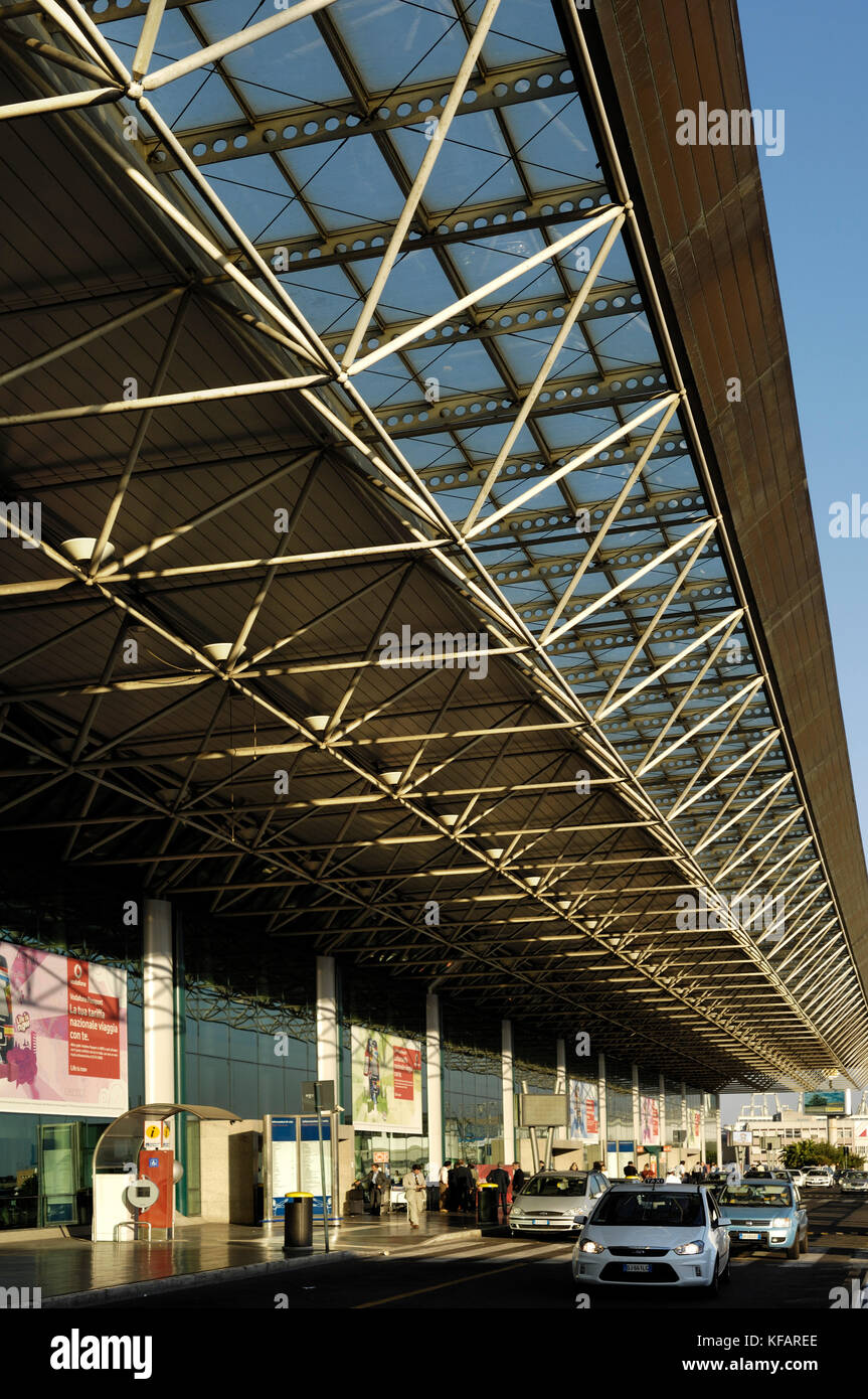 private cars on the road outside the terminal Stock Photo - Alamy