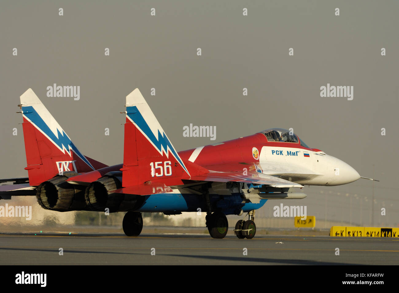 Mikoyan MiG-29M OVT Fulcrum taxiing at the Dubai AirShow 2007 Stock ...