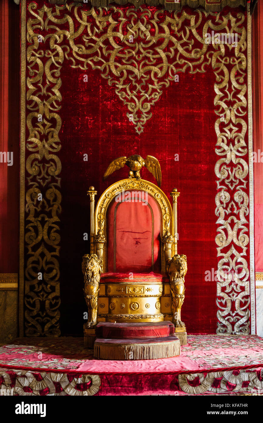 Trono Reale