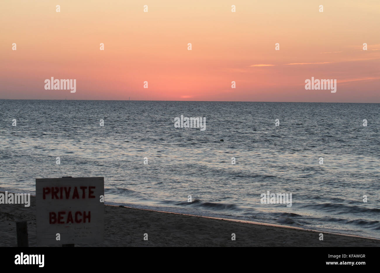 Sunset on Cape Cod Bay at Linnell Landing Beach, Brewster ...
