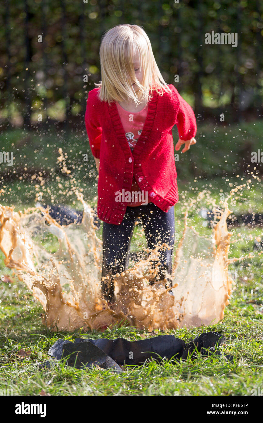 The World Puddle Jumping Championships at Wicksteed Park in ...