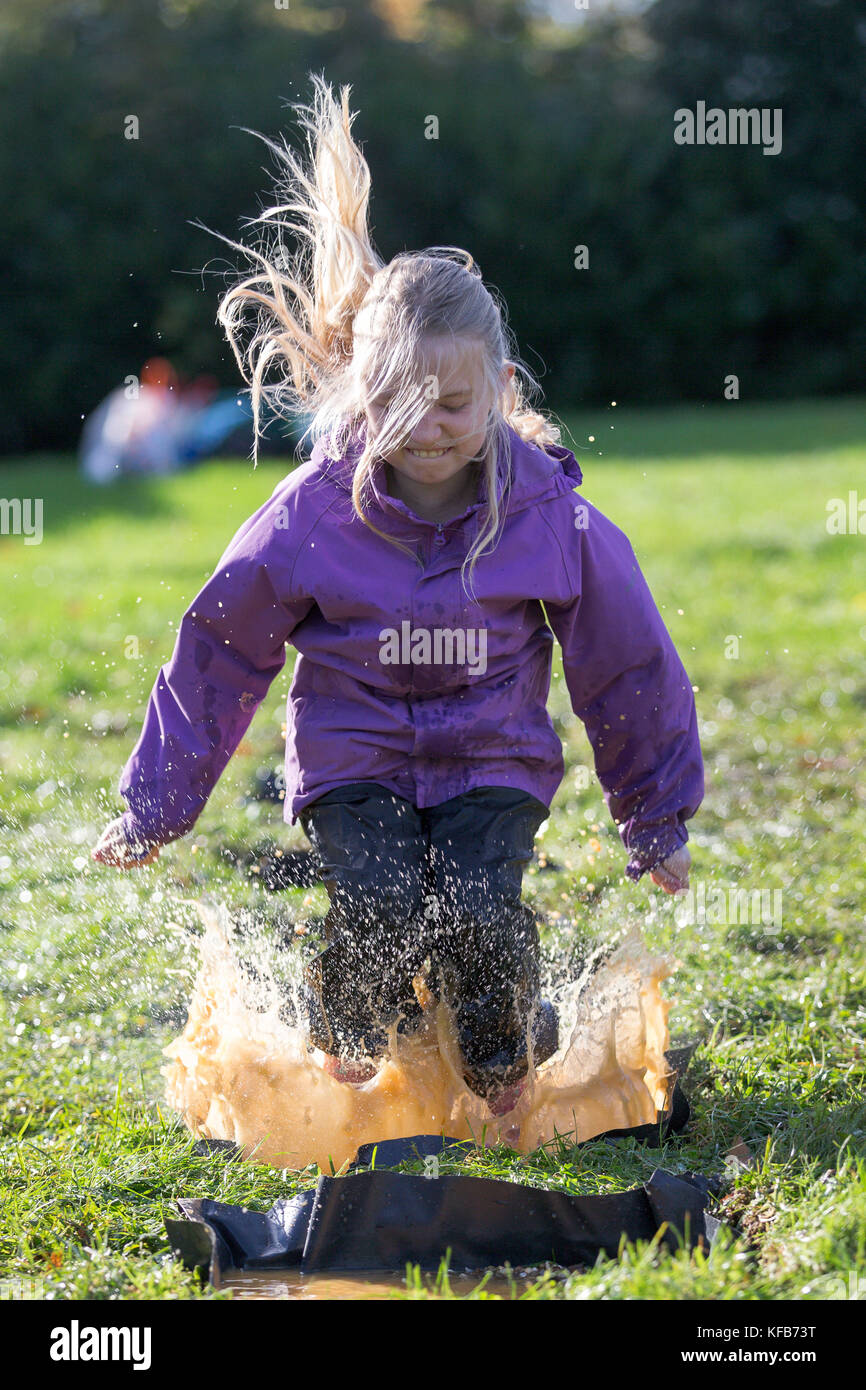 The World Puddle Jumping Championships at Wicksteed Park in ...