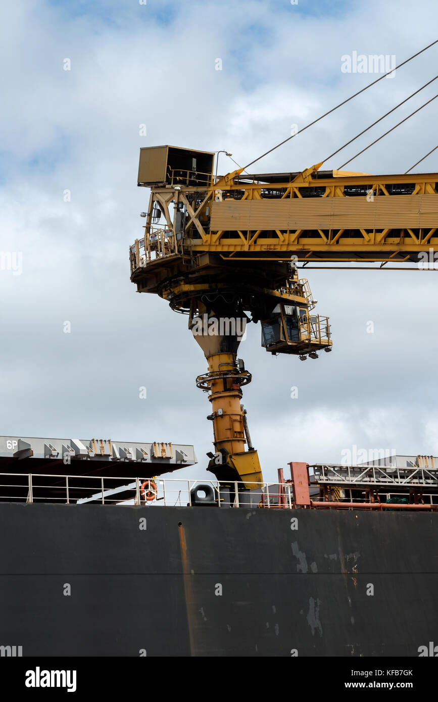 Coal loading conveyor belt hi-res stock photography and images - Alamy
