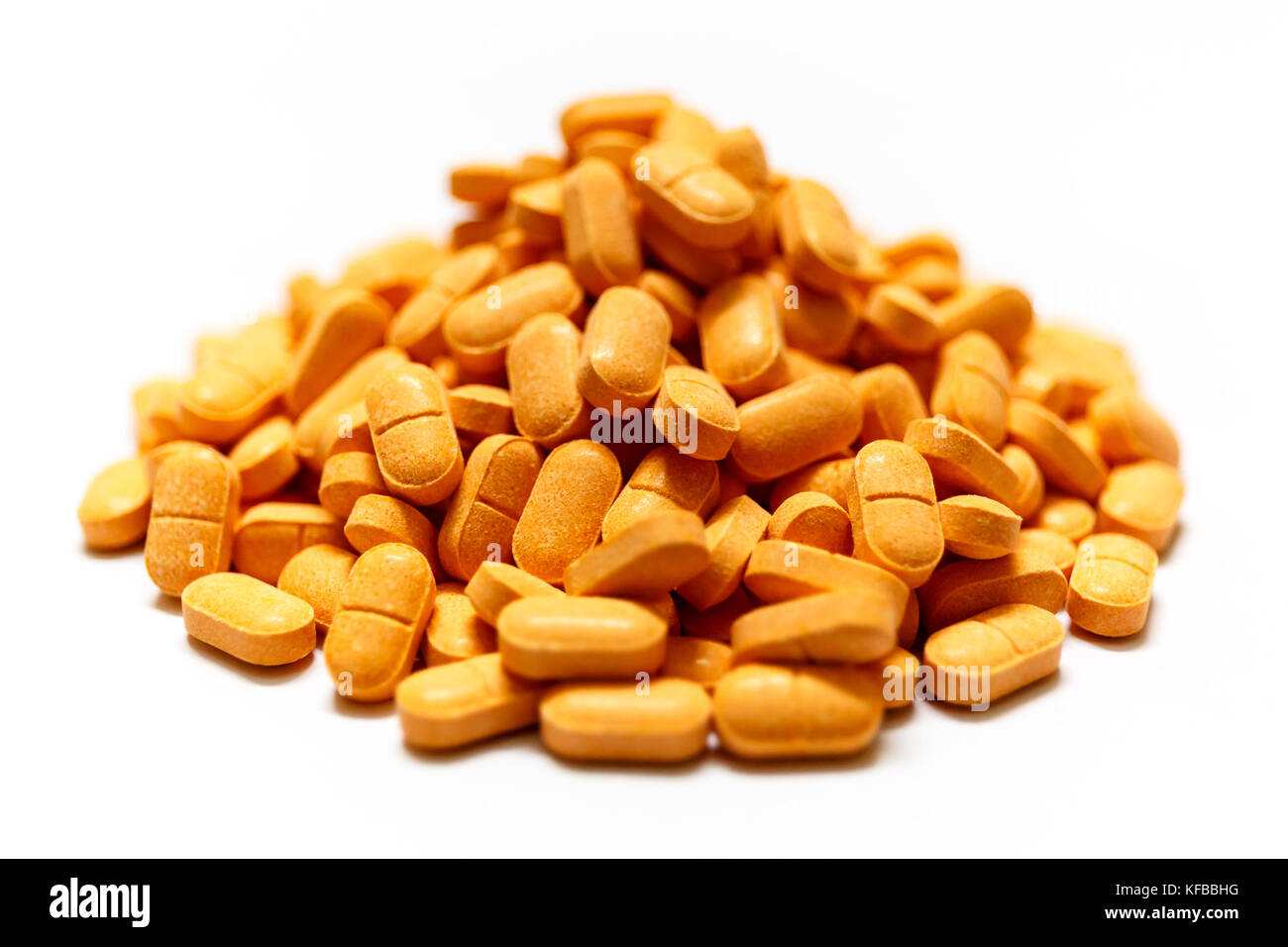 Vitamin c capsule hi-res stock photography and images - Alamy