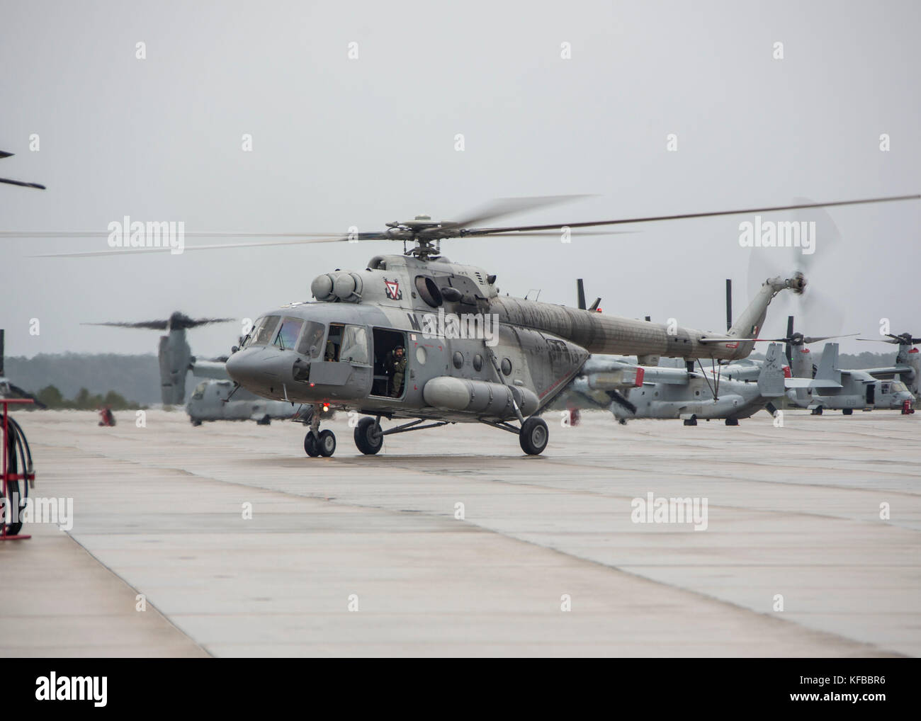 Mexican Navy Mi-17 Helicopter Stock Photo - Alamy