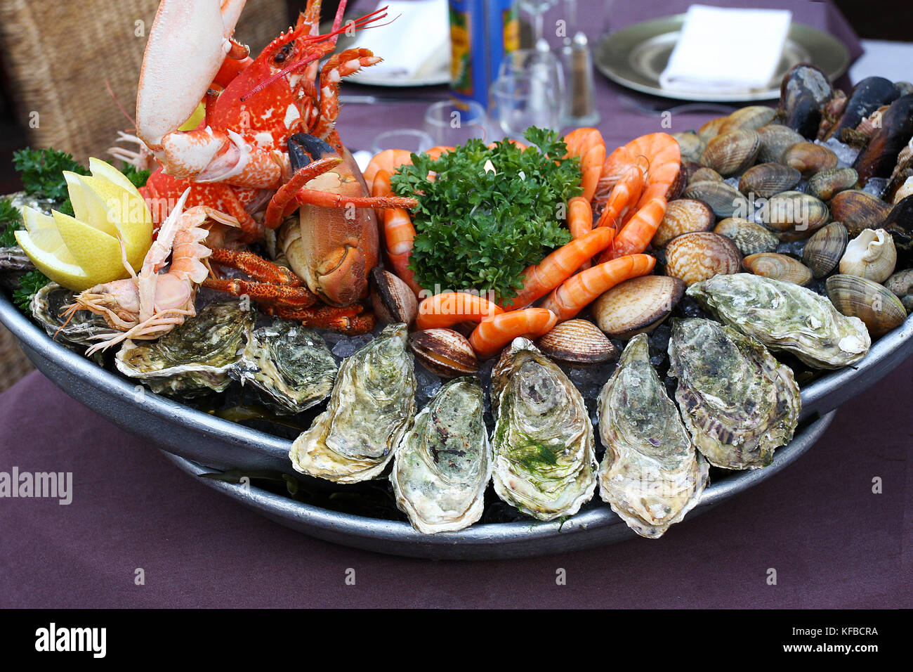 Artistic Seafood Display Stock Photo - Alamy